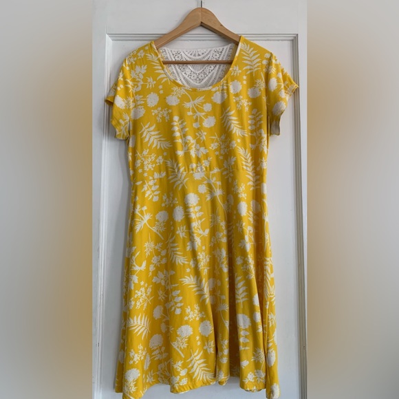 Bobbie Brooks | Dresses | Bobbie Brooks Large Yellow Dress Floral Short ...